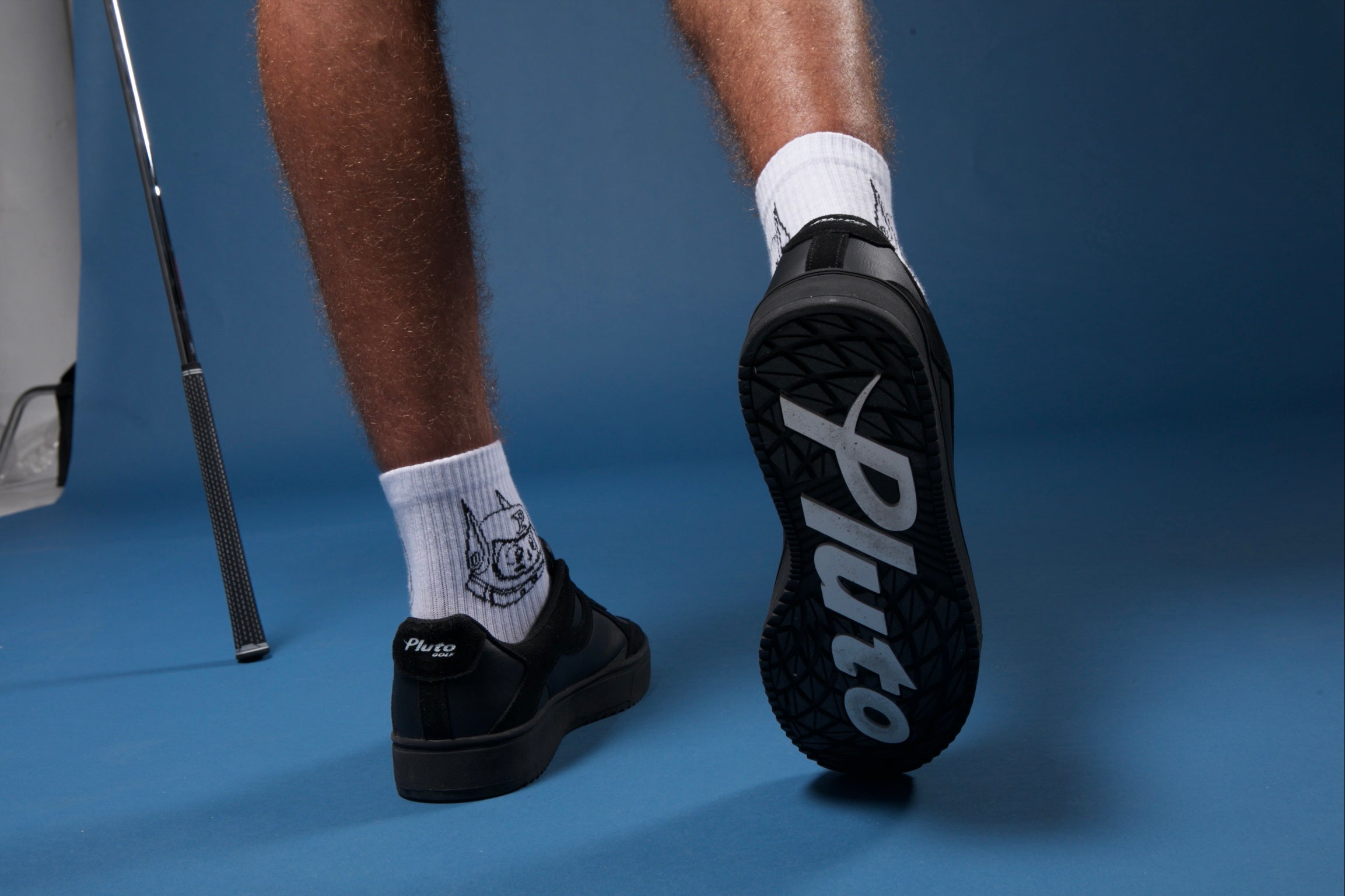 Do pro golfers wear spikeless golf shoes? – Pluto Golf